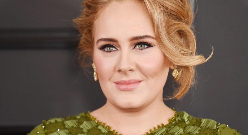 L'année dernière, Adele est revenue joyeusement dans le monde de la ...