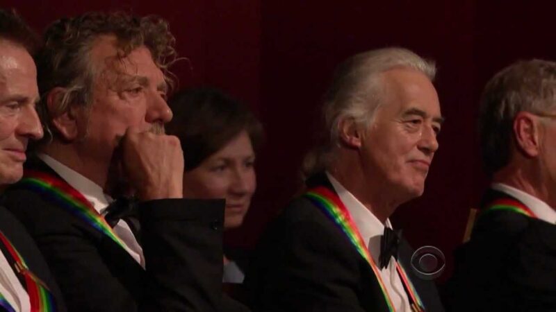 La performance de Hart de "Stairway to Heaven" a ému jusqu'aux larmes ...